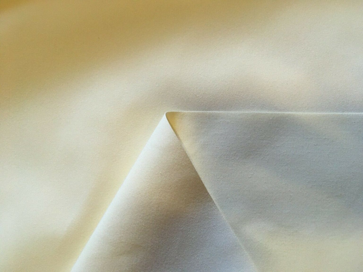 Cream Thermal Insulating Curtain Lining Fabric Free UK Post